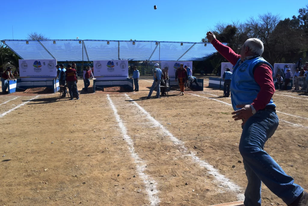 Juegos Típicos Chilenos: Descubre la Tradición y Diversión de Nuestra ...